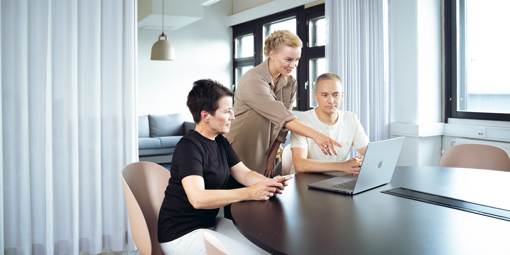 Wulff. A better world – one workplace at a time.